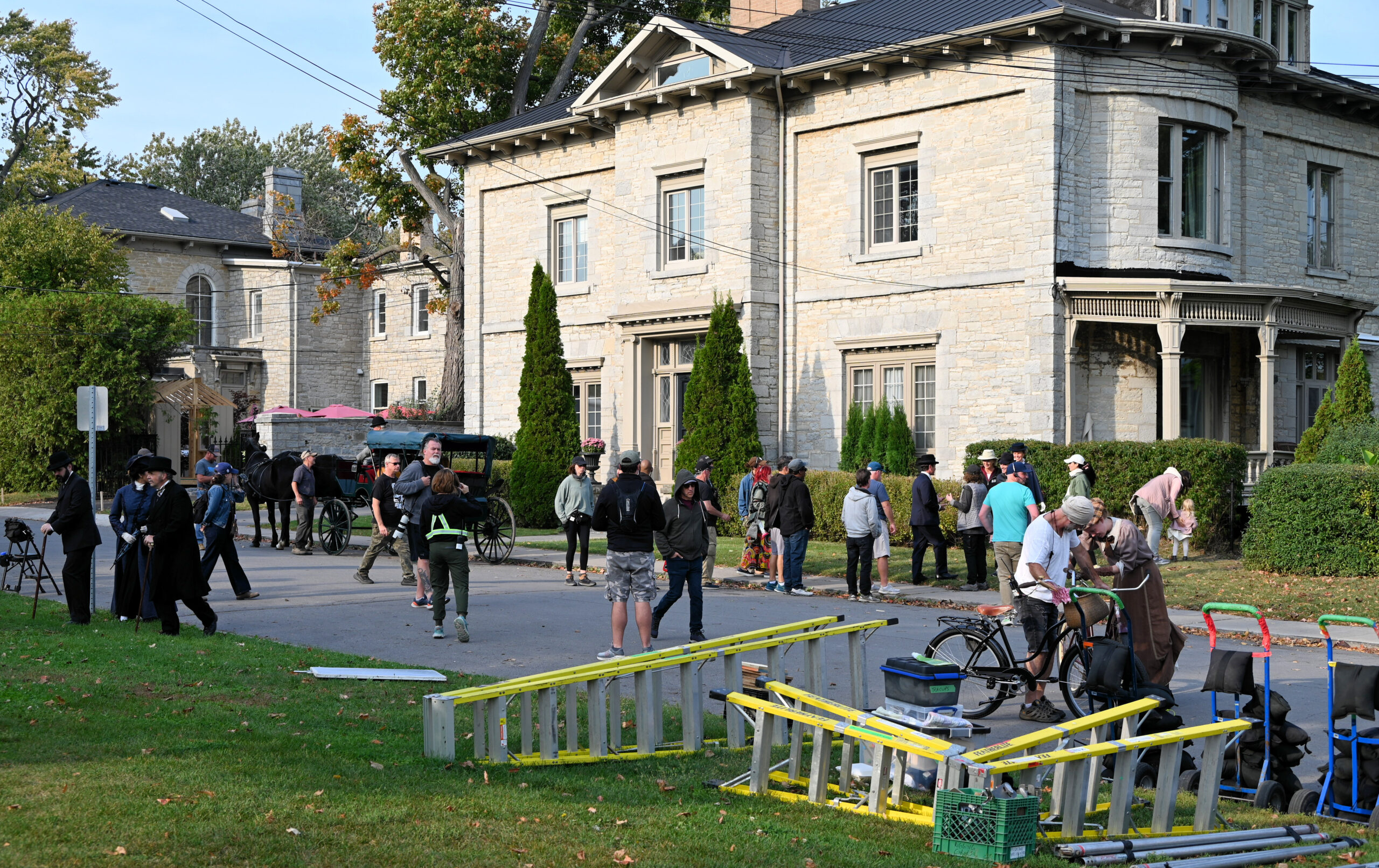 Behind the Scenes: 'Murdoch Mysteries' films 300th episode in Kingston ...